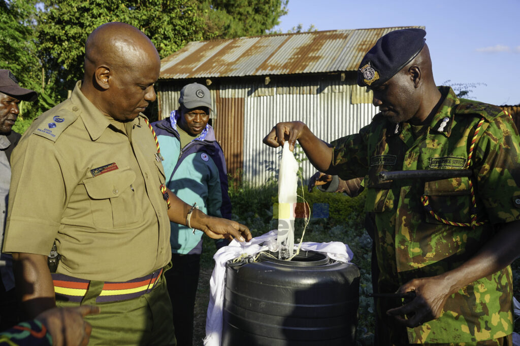 Police Raid Exposes Large-Scale Illicit Brew Manufacturing Site in ...